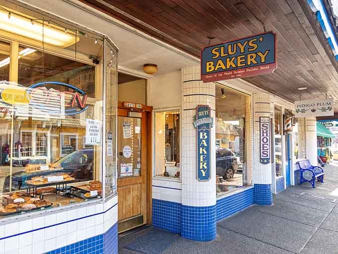 Sluys' Bakery stands ready to ruin your diet with Norwegian pastries that justify every single carbohydrate.