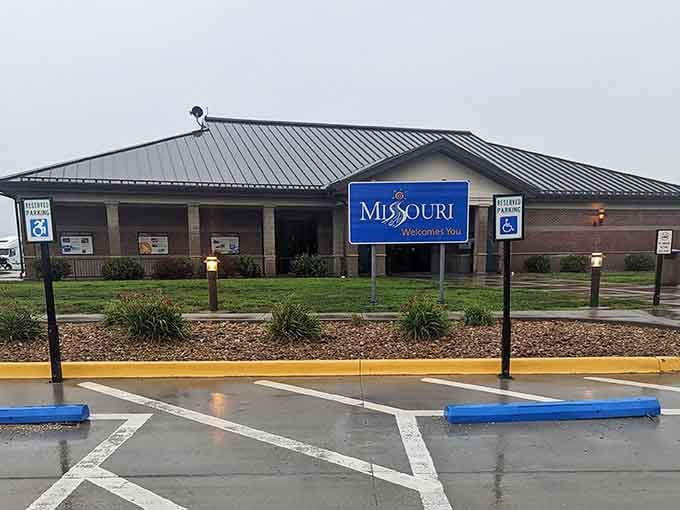Missouri knows how to welcome visitors properly, with facilities that actually make you want to stop and stretch.