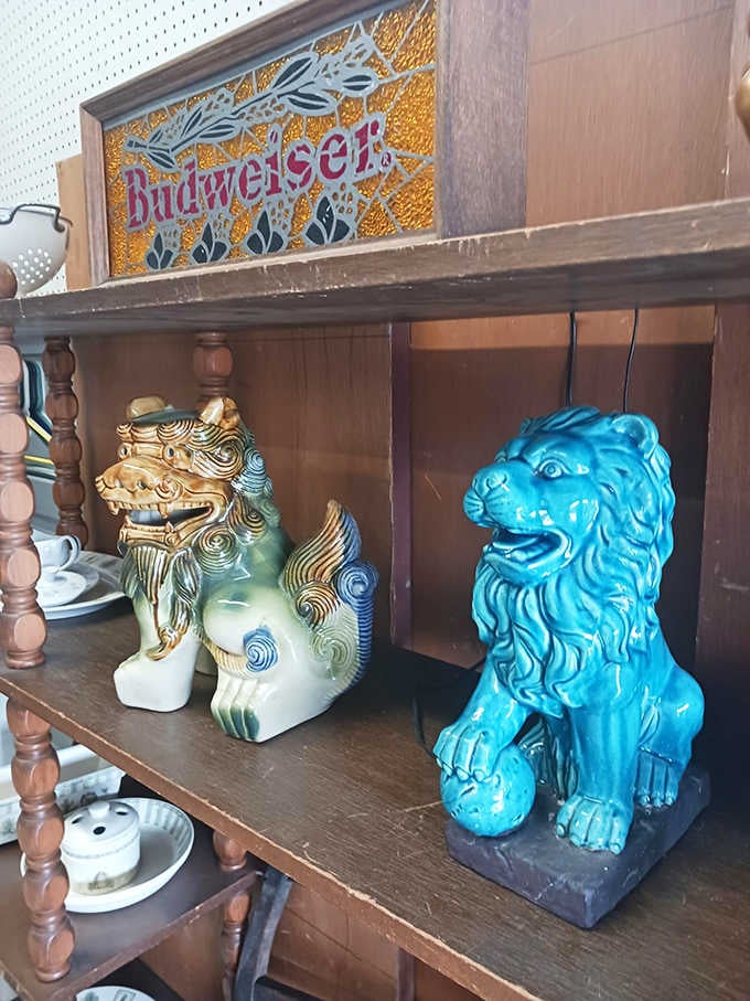 These guardian lions have protected Chinese homes for centuries; now they're ready to guard your front porch.