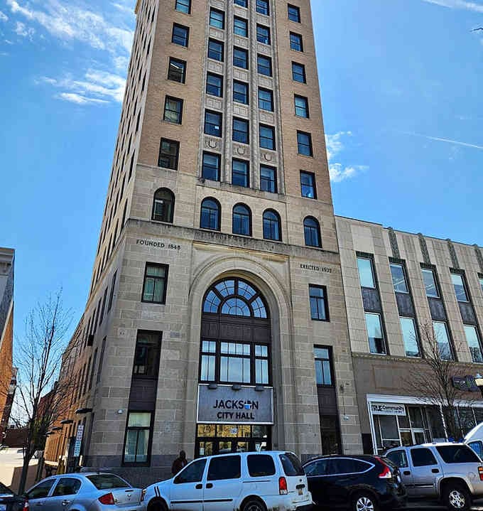 This towering building stands like an exclamation point, announcing that downtown means business with architectural flair.