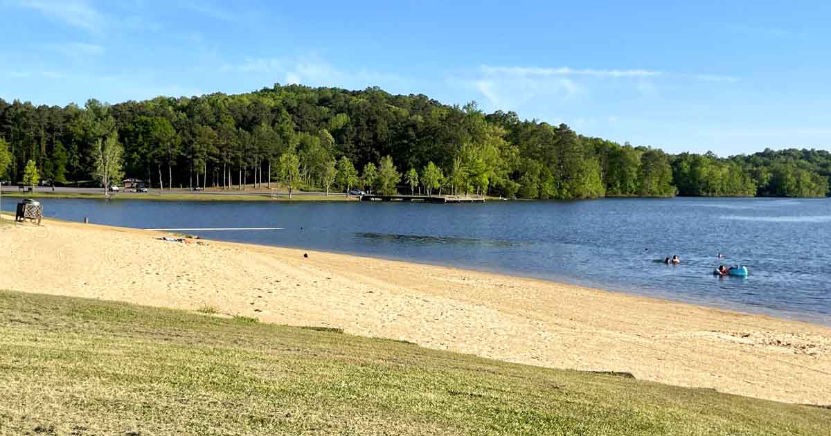 This Hidden Inland Beach In Alabama Feels Exactly Like A Day At The ...