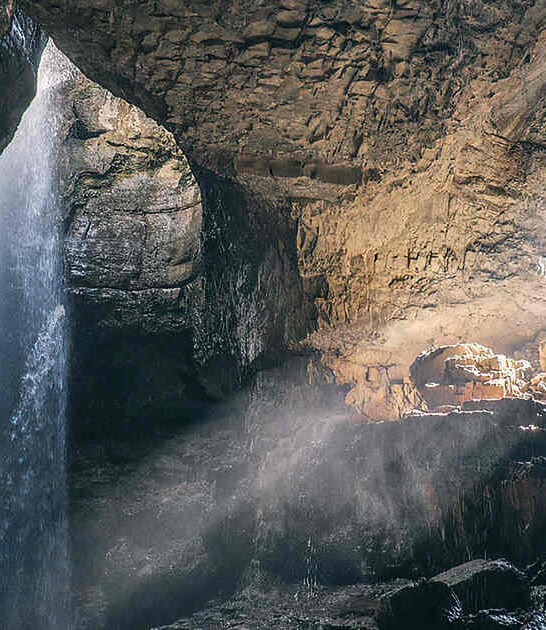 alabama secret cave waterfall ftr