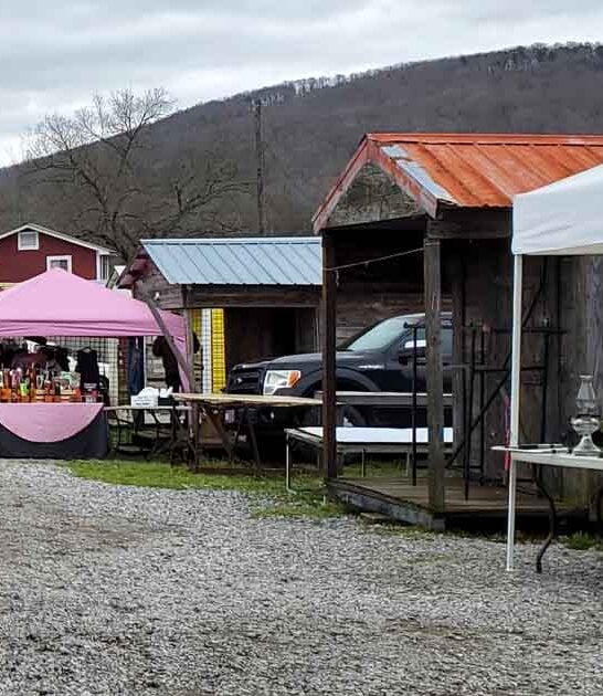 You Won&rsquo;t Believe What $20 Can Get You At This Gigantic Alabama Flea Market