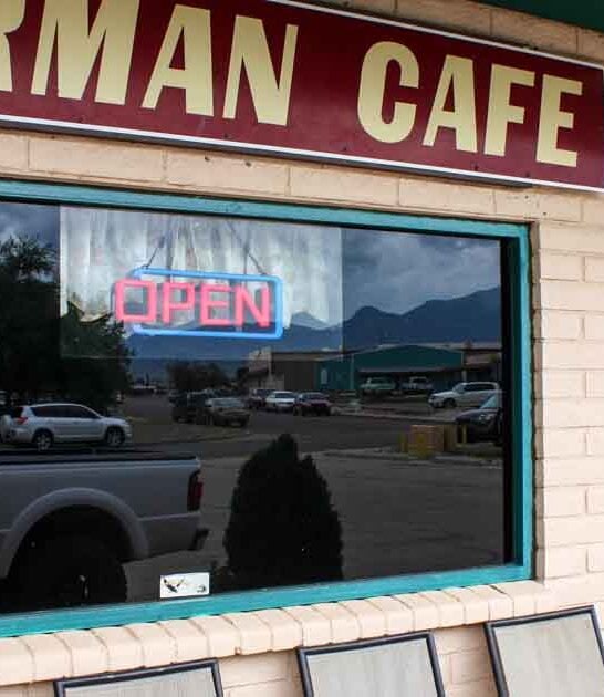 arizona small mighty restaurant ftr