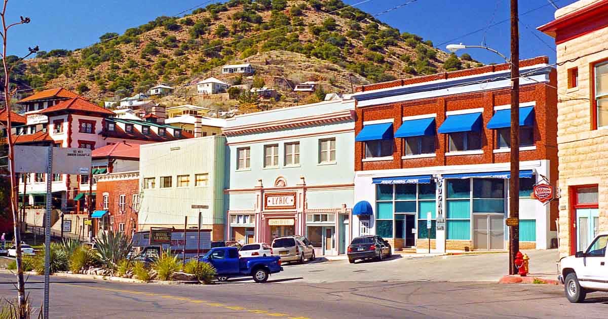 This Charming Arizona Town Makes For The Perfect Day Trip