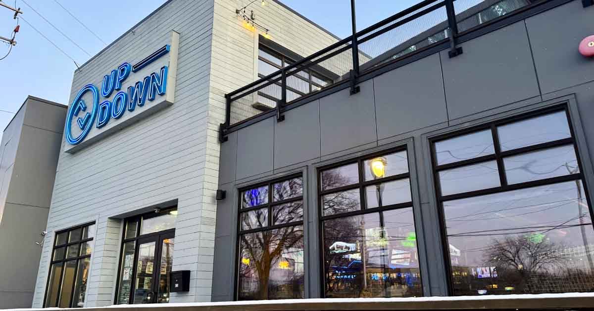 This Quirky Bar Arcade In Wisconsin Is Every Adult's Dream Come True