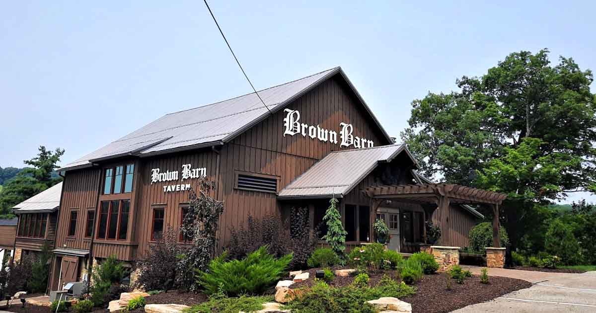 This Ohio Gastropub Inside A Restored Cattle Barn Is Absolutely Charming