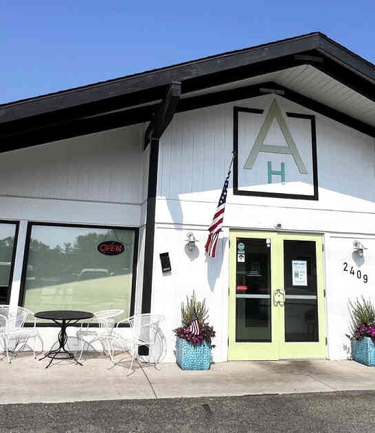 best breakfast spots michigan ftr