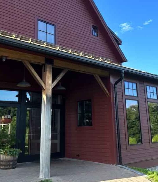 This Middle-Of-Nowhere Steakhouse In Massachusetts Is One Of The Best In The State