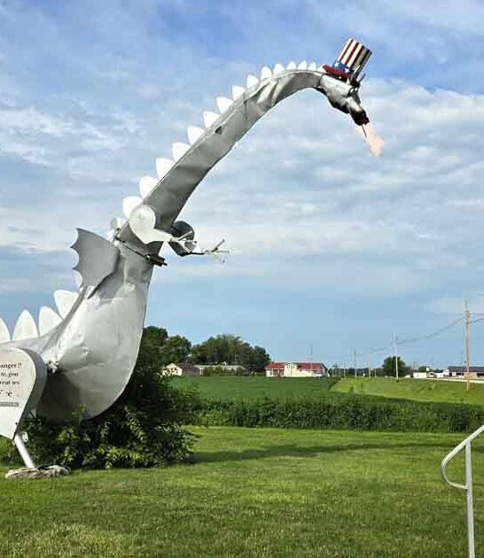 bizarre illinois roadside attraction ftr
