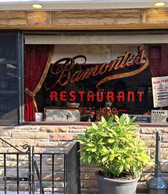 The Century-Old New York Restaurant That Locals Can&rsquo;t Stop Raving About