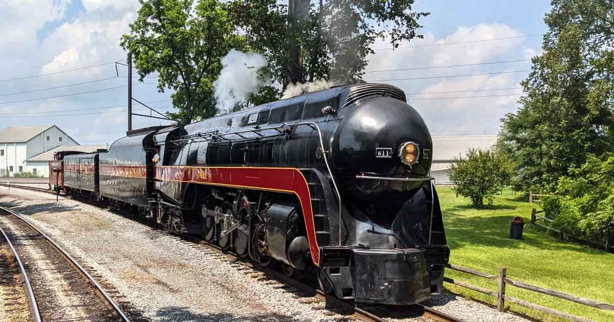 The Charming Pennsylvania Train Ride You Can Take Any Day