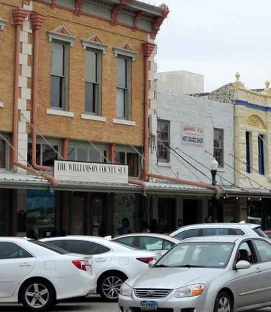 charming texas town walking ftr