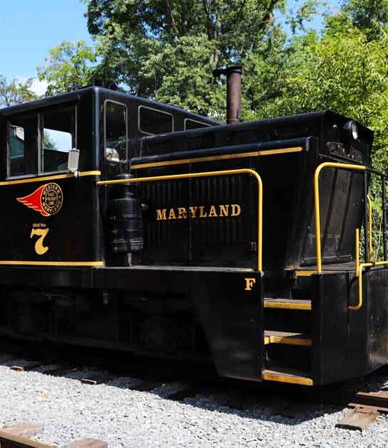charming train adventure maryland ftr