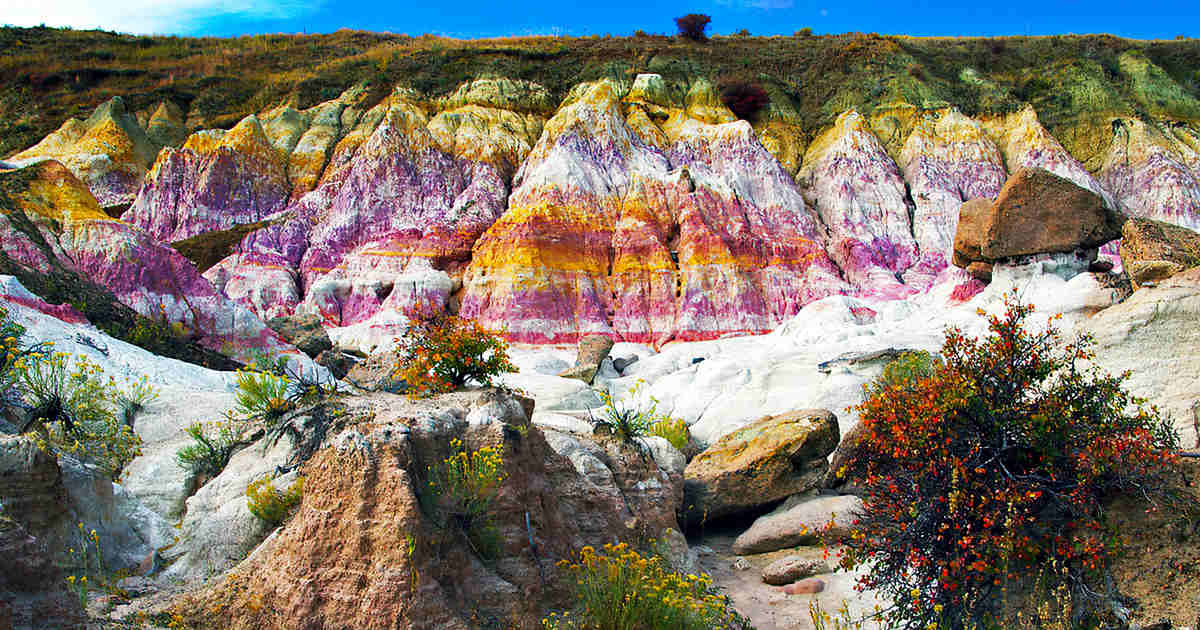 Colorado Has A Park With Rainbow-Colored Rock Formations That Most ...