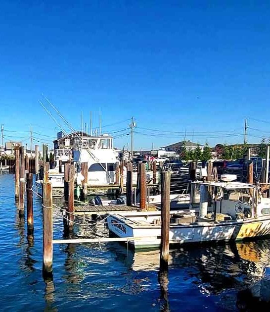 connecticut charming river town ftr