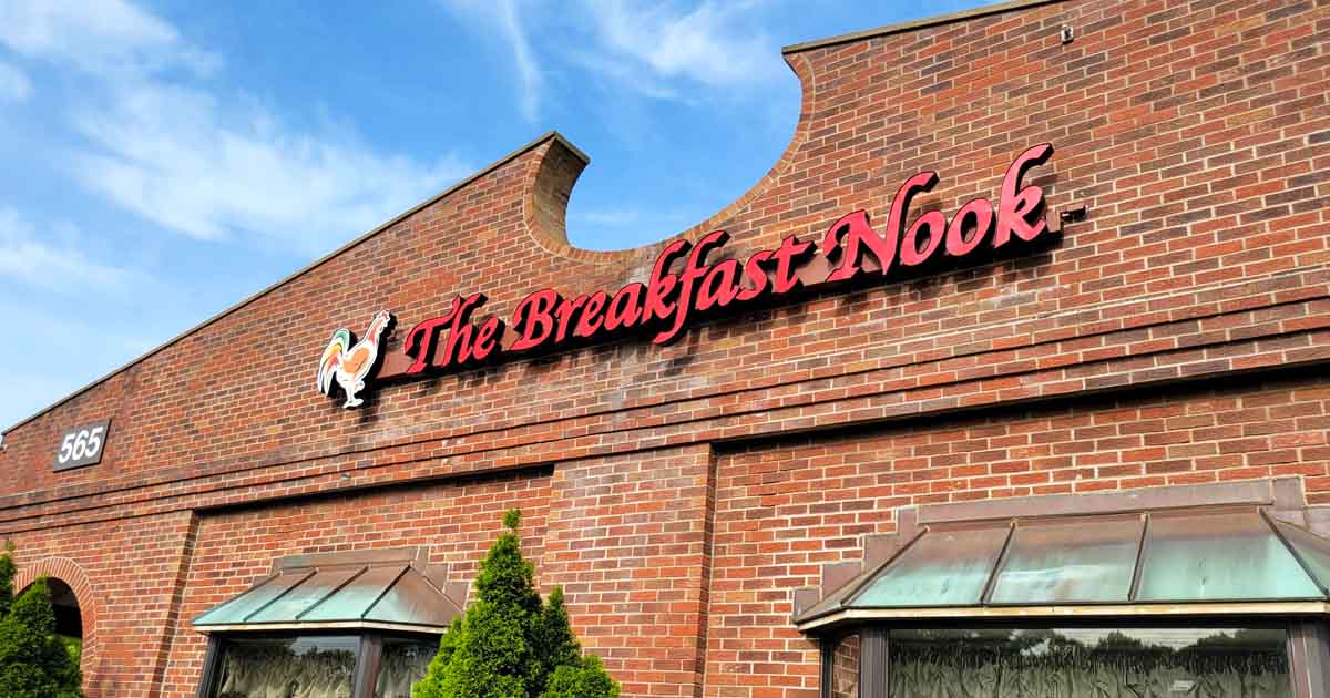 Locals Can't Stop Raving About The Breakfast At This Unassuming Connecticut Restaurant