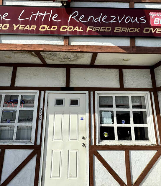 connecticut legendary vintage pizzeria ftr