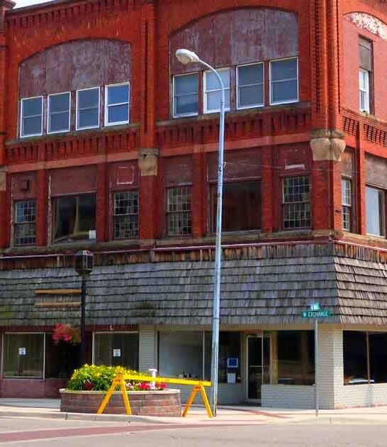 cover bills michigan town ftr