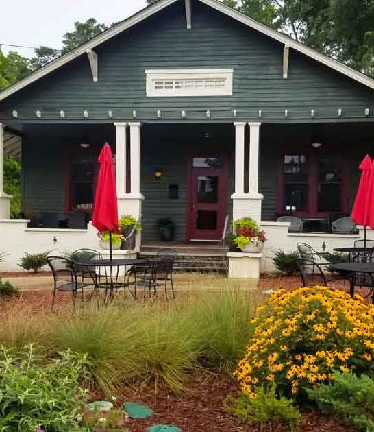 cozy alabama bookstore bar ftr