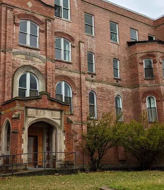 The Creepy Ghost Tour Through This Washington Hospital Will Give You Nightmares