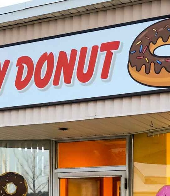 donuts tiny massachusetts bakeshop ftr