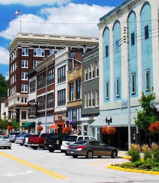 dreamy illinois resort towns ftr
