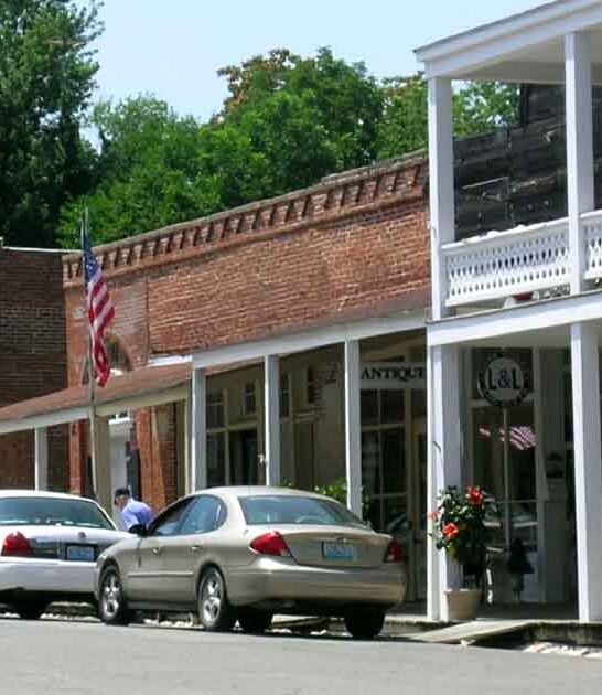 drive charming missouri town ftr