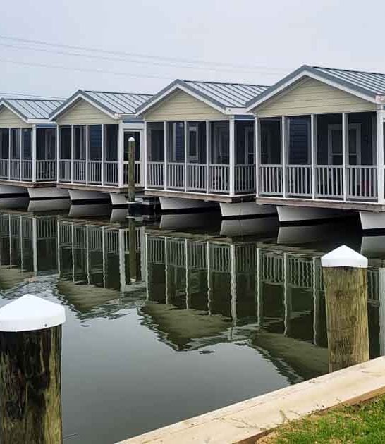 epic floating cabins virginia ftr