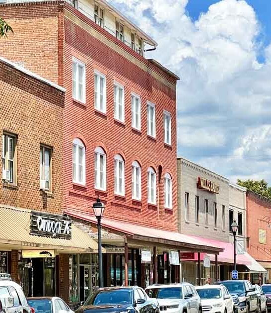 fascinating towns north carolina ftr