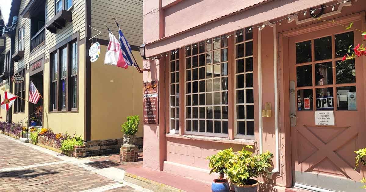 This Tiny Florida Eatery Serves The Most Mouthwatering Pierogies You'll ...