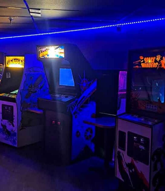fun indiana arcade bar ftr
