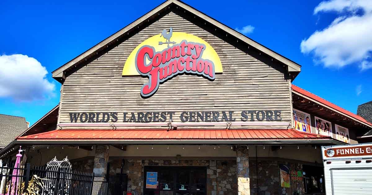 This Massive 50,000-Square-Foot General Store In Pennsylvania Is Unlike ...