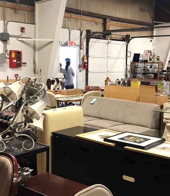 The Giant Kentucky Thrift Store Where Treasures Await Around Every Corner