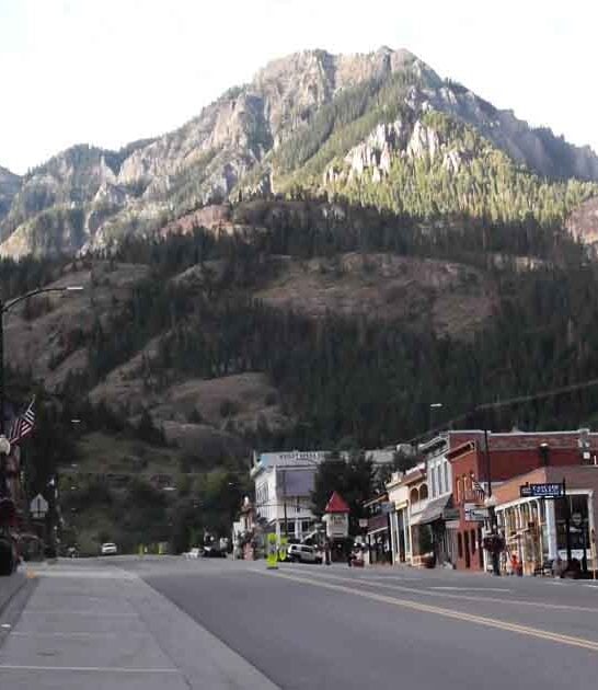 gorgeous colorado mountain towns ftr