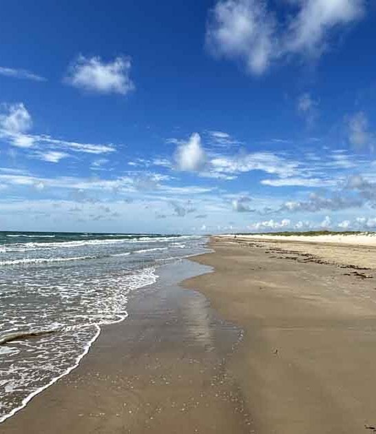 Forget Everything You Know And Escape To This Hidden Beach In Texas