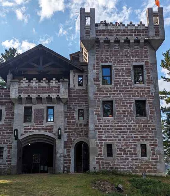 hidden wisconsin castle fairytale ftr