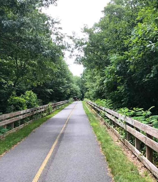 hike across massachusetts trail ftr