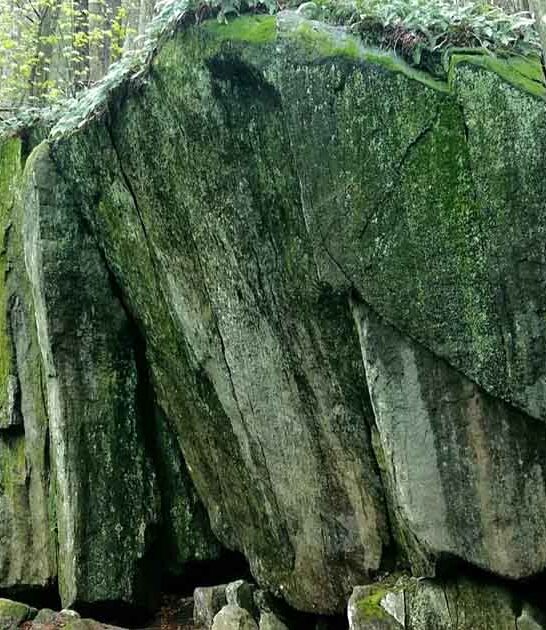 hiking trail canyon massachusetts ftr