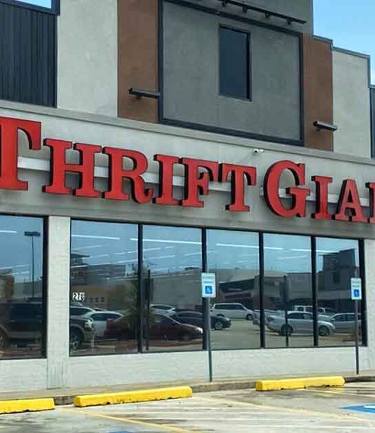huge texas secondhand shop ftr
