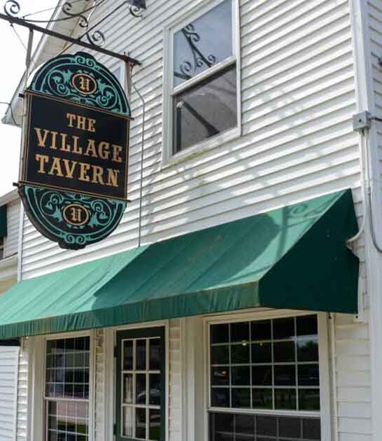 illinois oldest bar drinks ftr