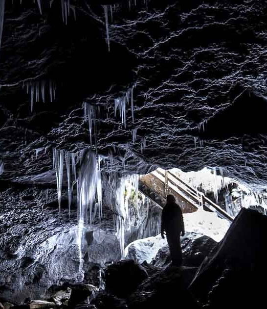 incredible ice caves washington ftr