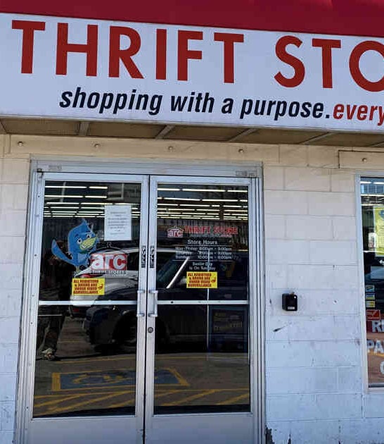 Fill Your Cart For Just $25 At This Incredible Warehouse-Sized Thrift Store In Colorado
