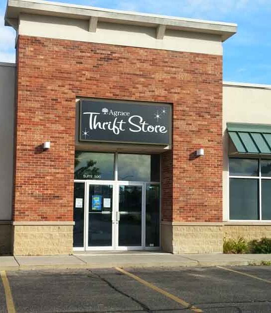 This Enormous Wisconsin Thrift Store Is A Bargain Hunter&rsquo;s Paradise