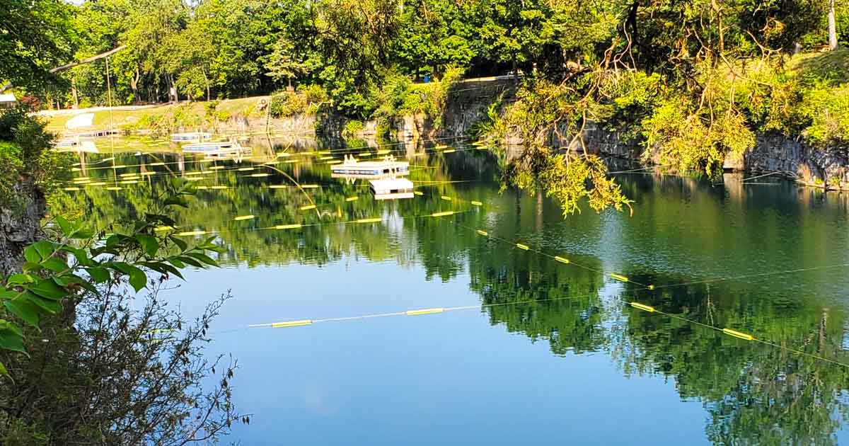 Indiana Is Home To A Sapphire Pool That's Almost Too Beautiful