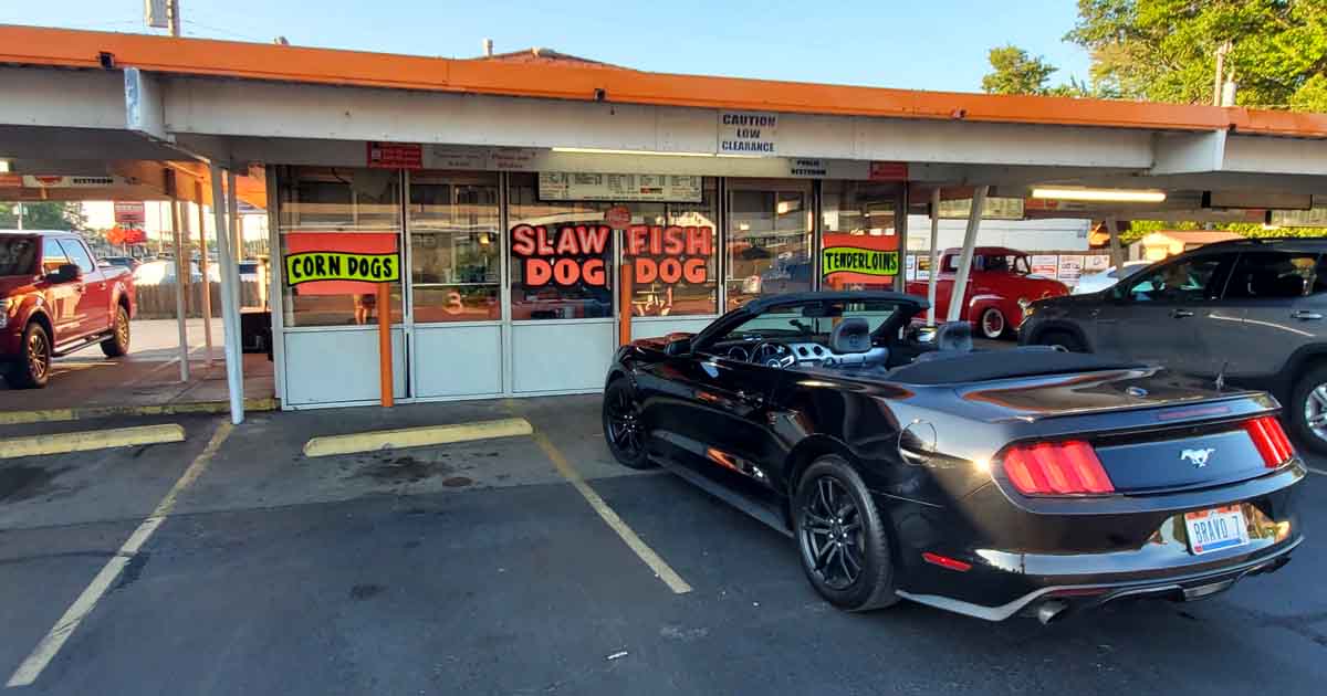 These 7 No-Frills Hot Dog Joints In Indiana Serve The Best Dogs Around