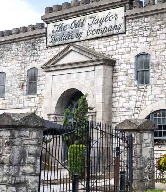This Charming Kentucky Distillery Is A Delicious Slice Of History