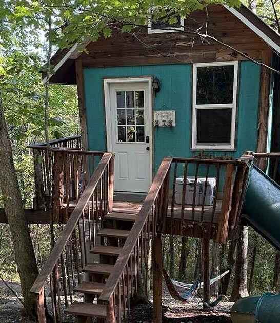 kentucky dreamy treehouse airbnb ftr