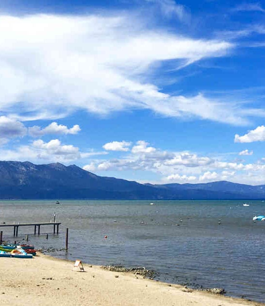 You Won&rsquo;t Believe This Stunning California Lake Beach Isn&rsquo;t Actually On The Coast