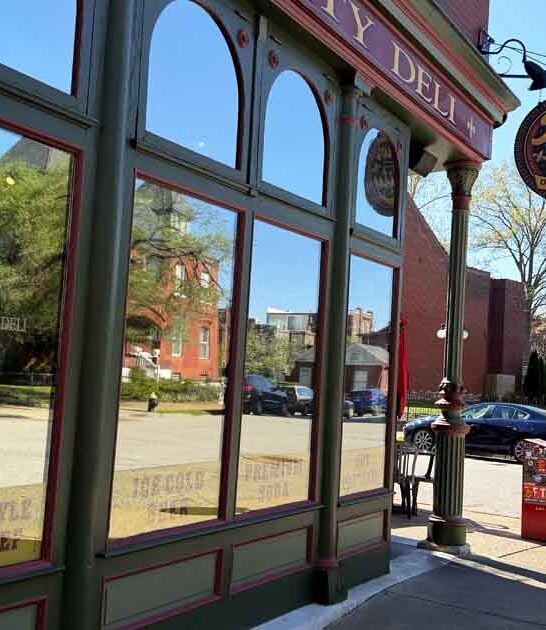 This Legendary Missouri Deli Has Been Serving The Best Sandwiches In The State For Years